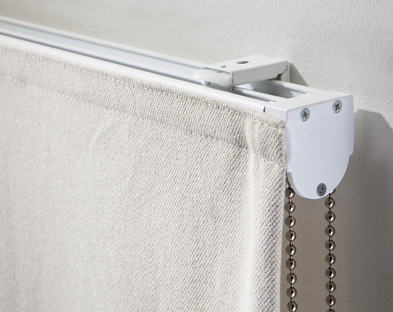 Poser un store sans percer - MesRideaux.fr